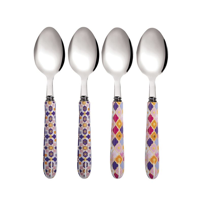 Cucharas de colores con mango de porcelana y acero inoxidable.
